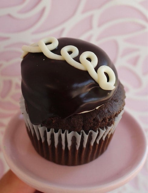 Hostess Cupcake | Caked Up Cafe