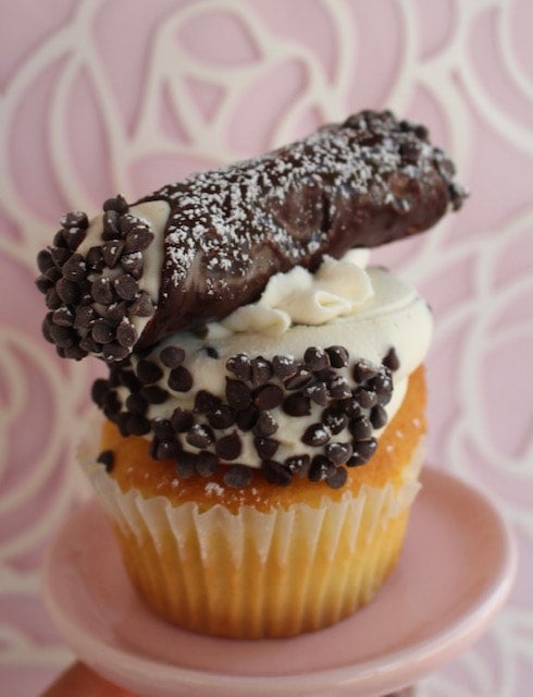 Cannoli Cupcake | Caked Up Cafe